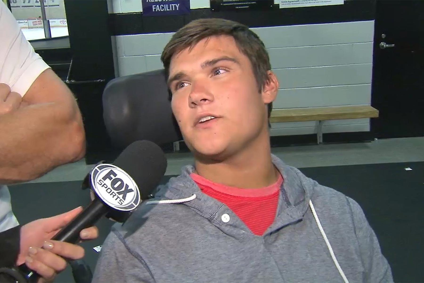 Despite paralysis, Trojan Jack Jablonski is making a name in hockey ...