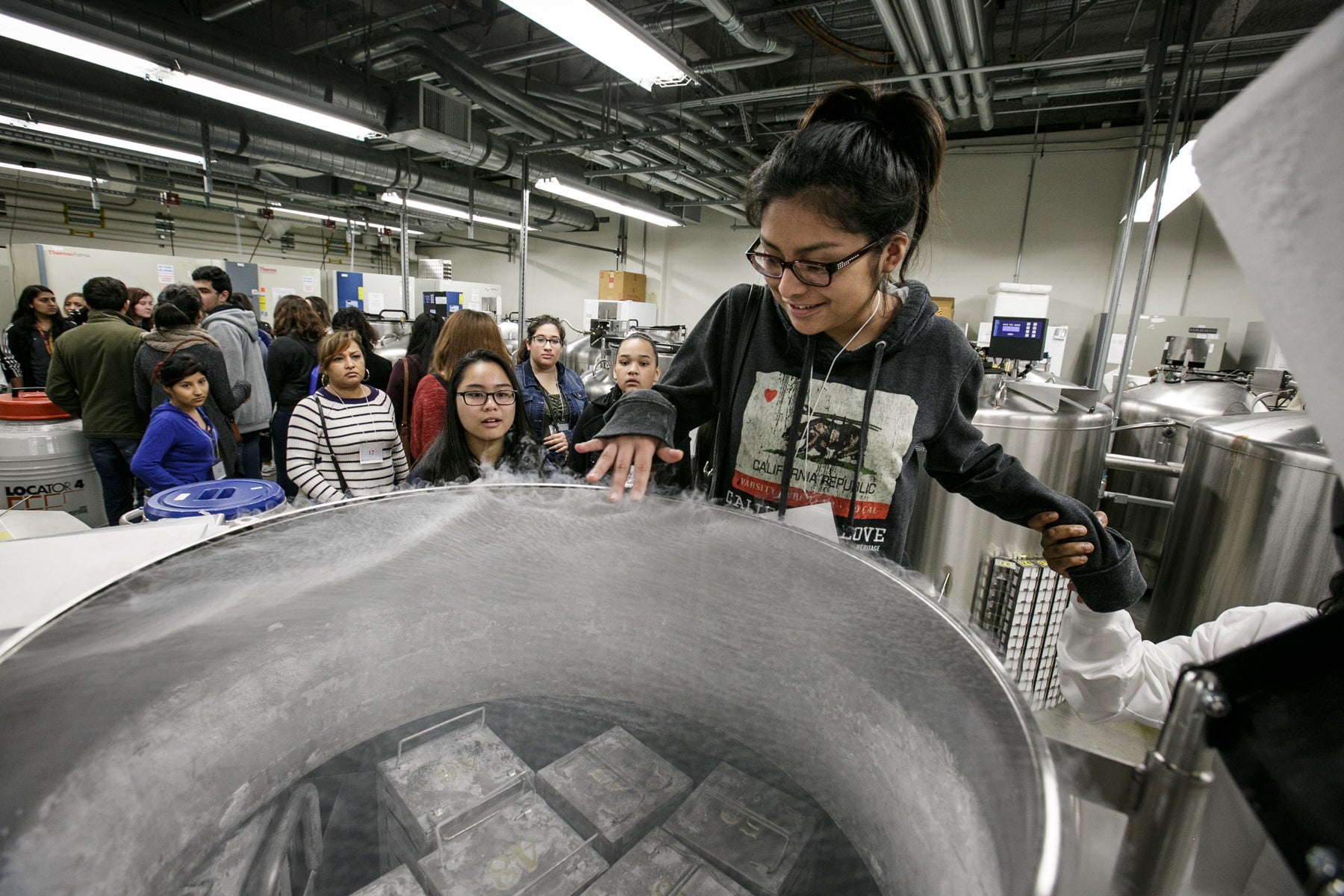 Stem Cell Day of Discovery introduces students to USC scientists - USC ...