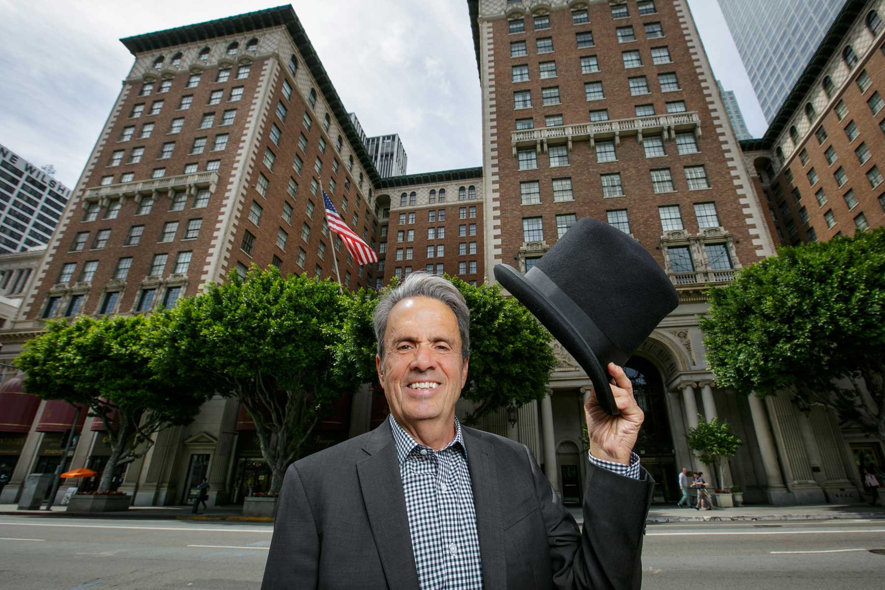 USC Annenberg’s Fred Cook asks PR students to get out of the classroom ...