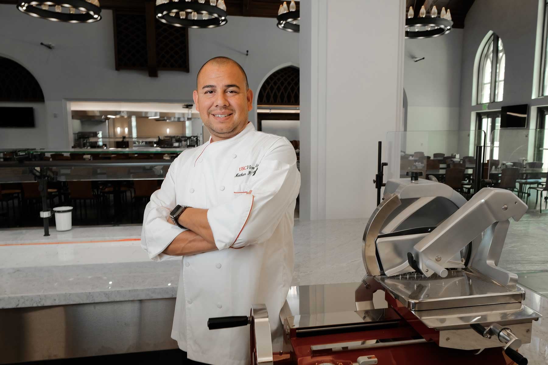 New dining hall at USC Village favors flavor and a healthful menu - USC ...