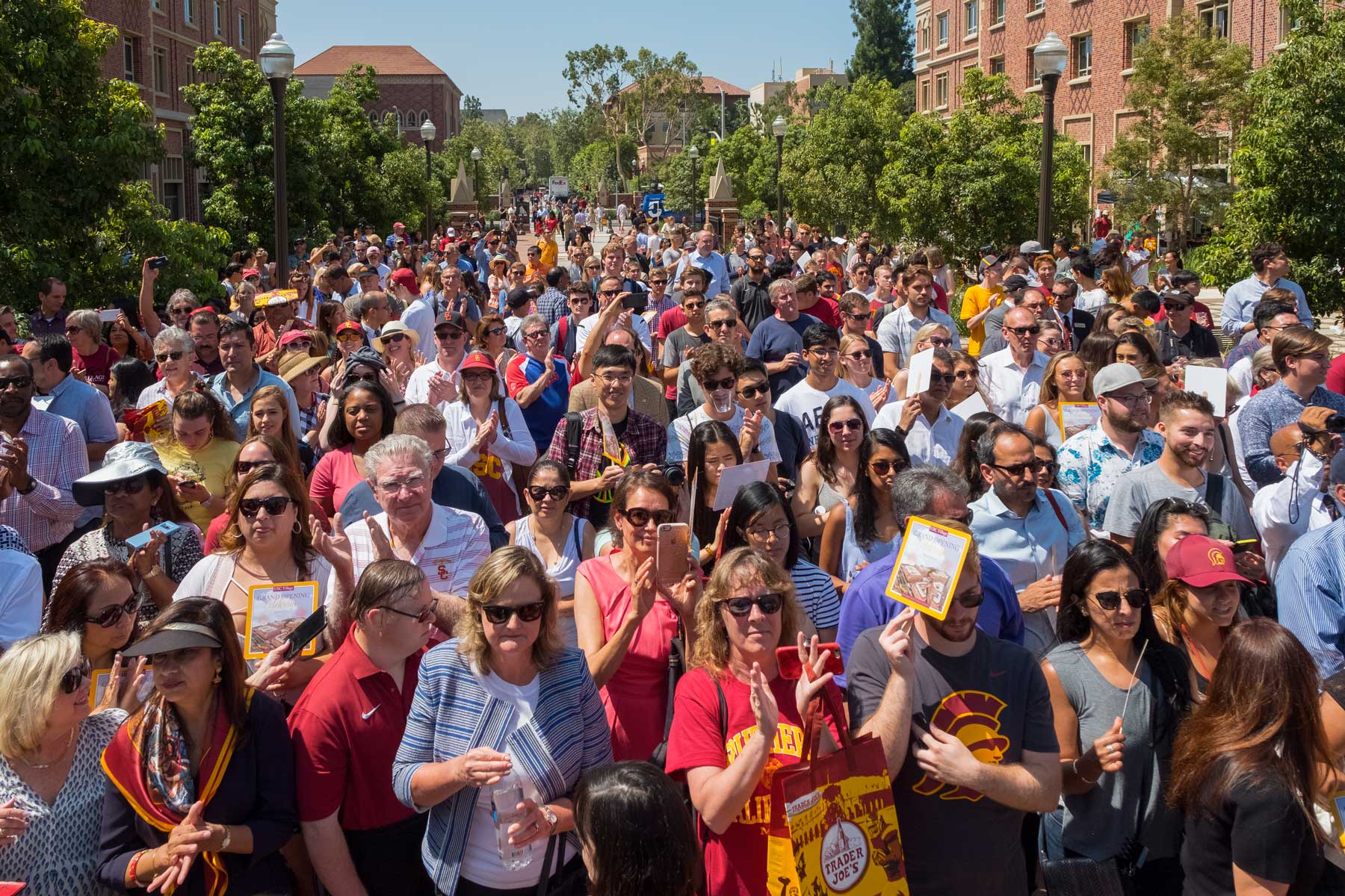 Our favorite pictures from USC Village’s long-awaited opening day - USC ...