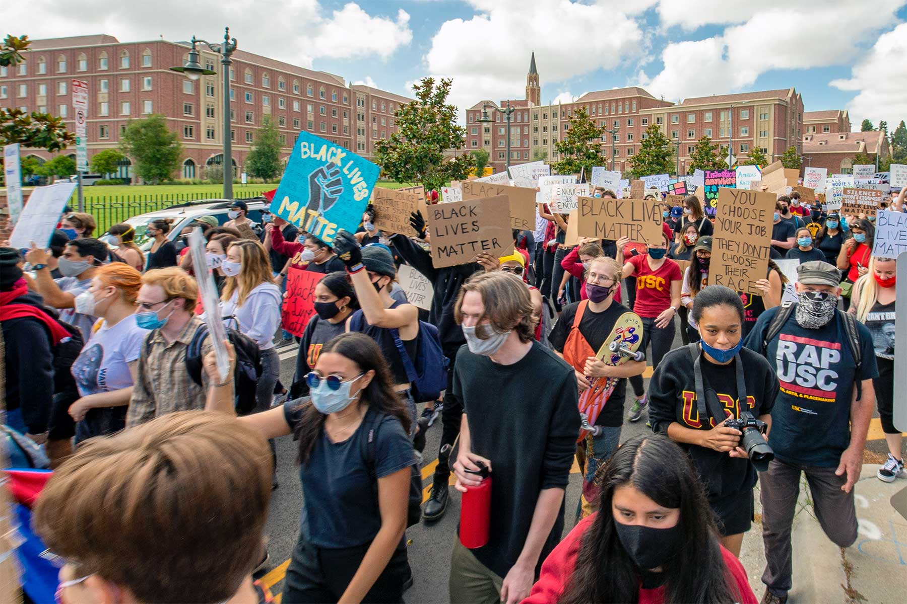 Peaceful protest near USC draws Trojans and local residents