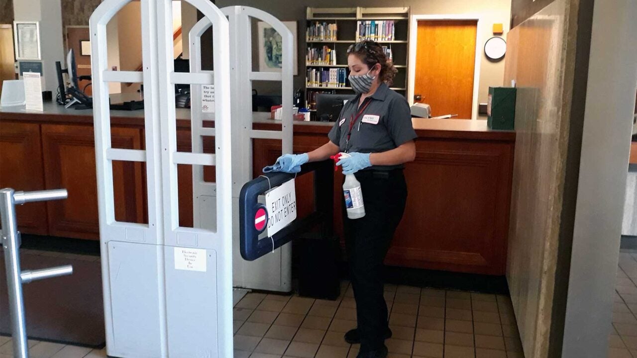 USC’s custodial crew steps up cleaning efforts to reduce COVID-19 danger