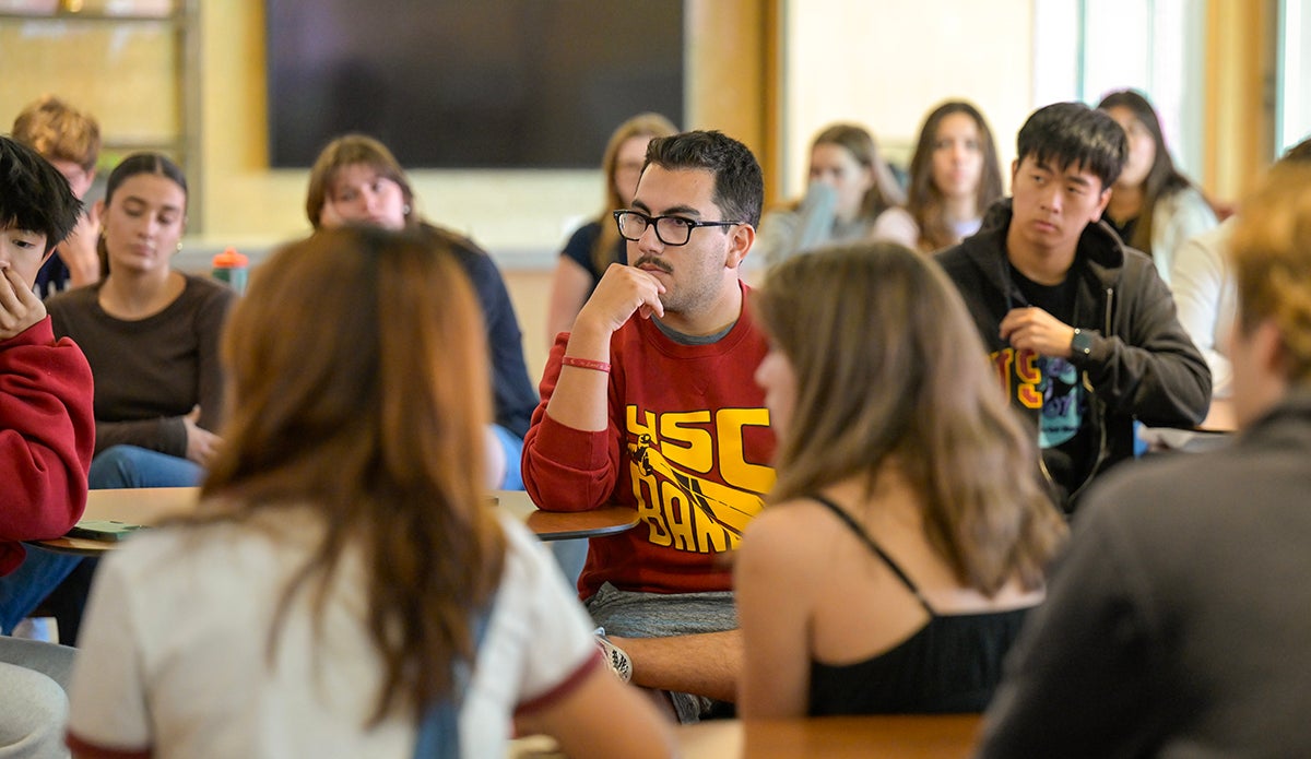 L.A. Memorial Coliseum brings USC classroom concepts to life