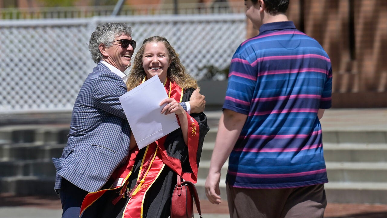 Graduates and families capture moments in time during commencement week ...
