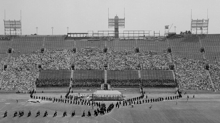 USC Class of 2025 main commencement to be held at Coliseum
