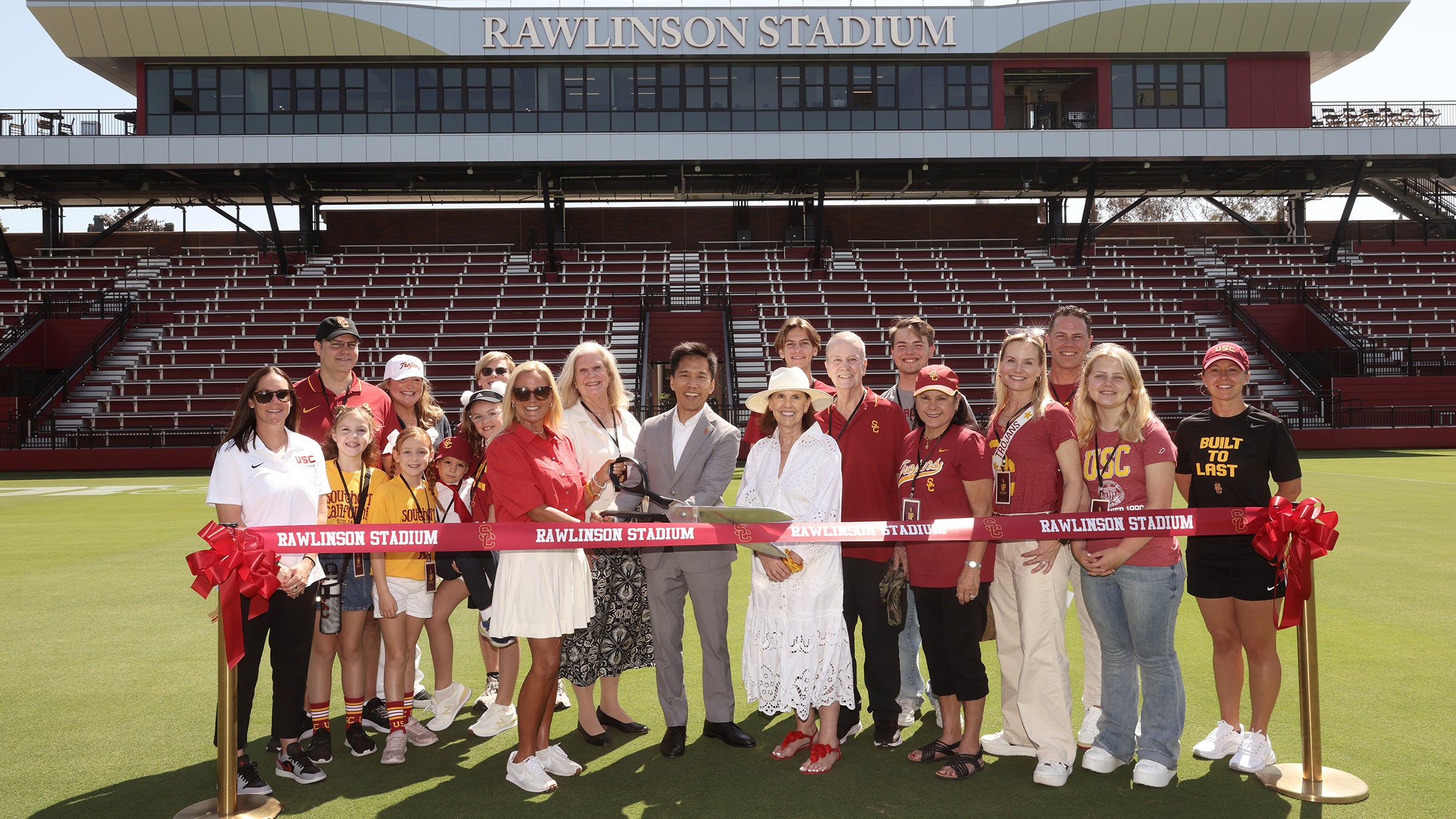 Rawlinson Stadium makes debut with ribbon-cutting and a Trojan win ...